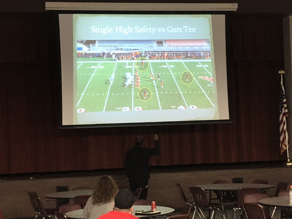 Devontae Dismuke (@DevontaeDismuke) | Twitter