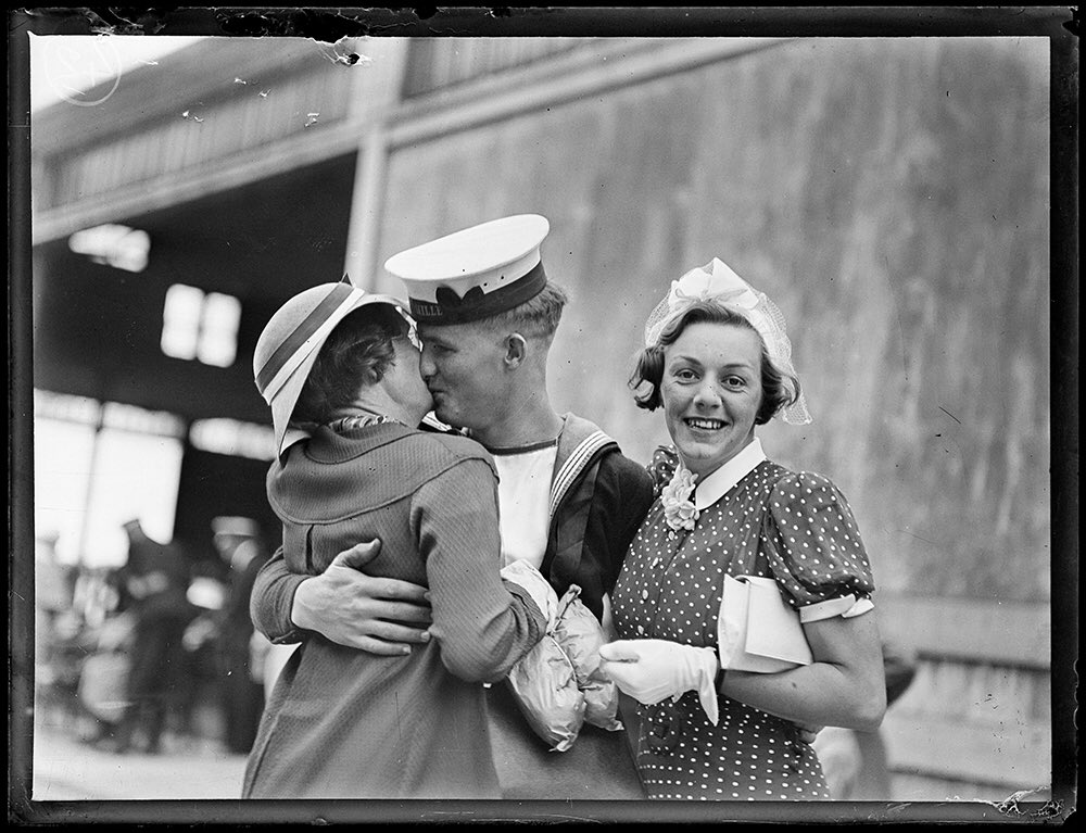 World War 2 Homecoming