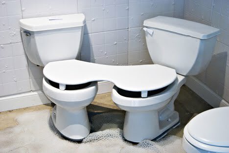 Toilet Together