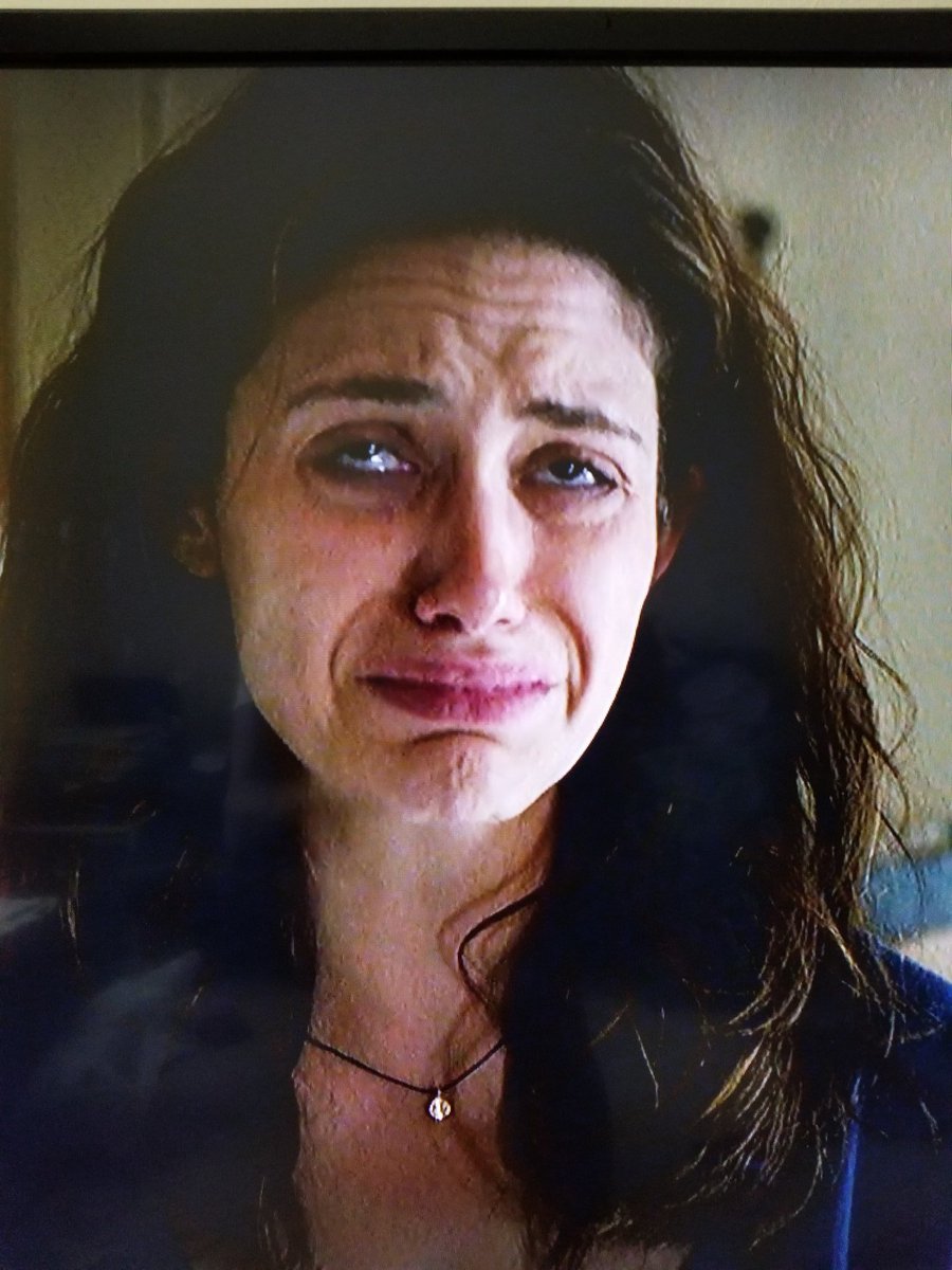 Fiona Gallagher Crying