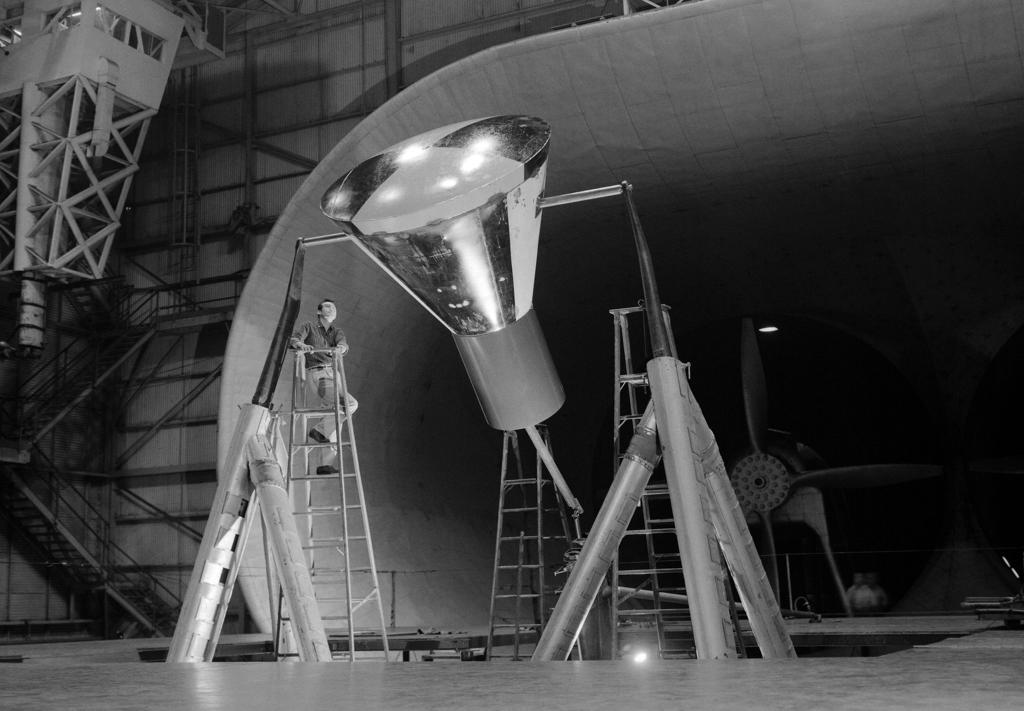 Taken in January 1959, this photo shows the Project Mercury Space ...