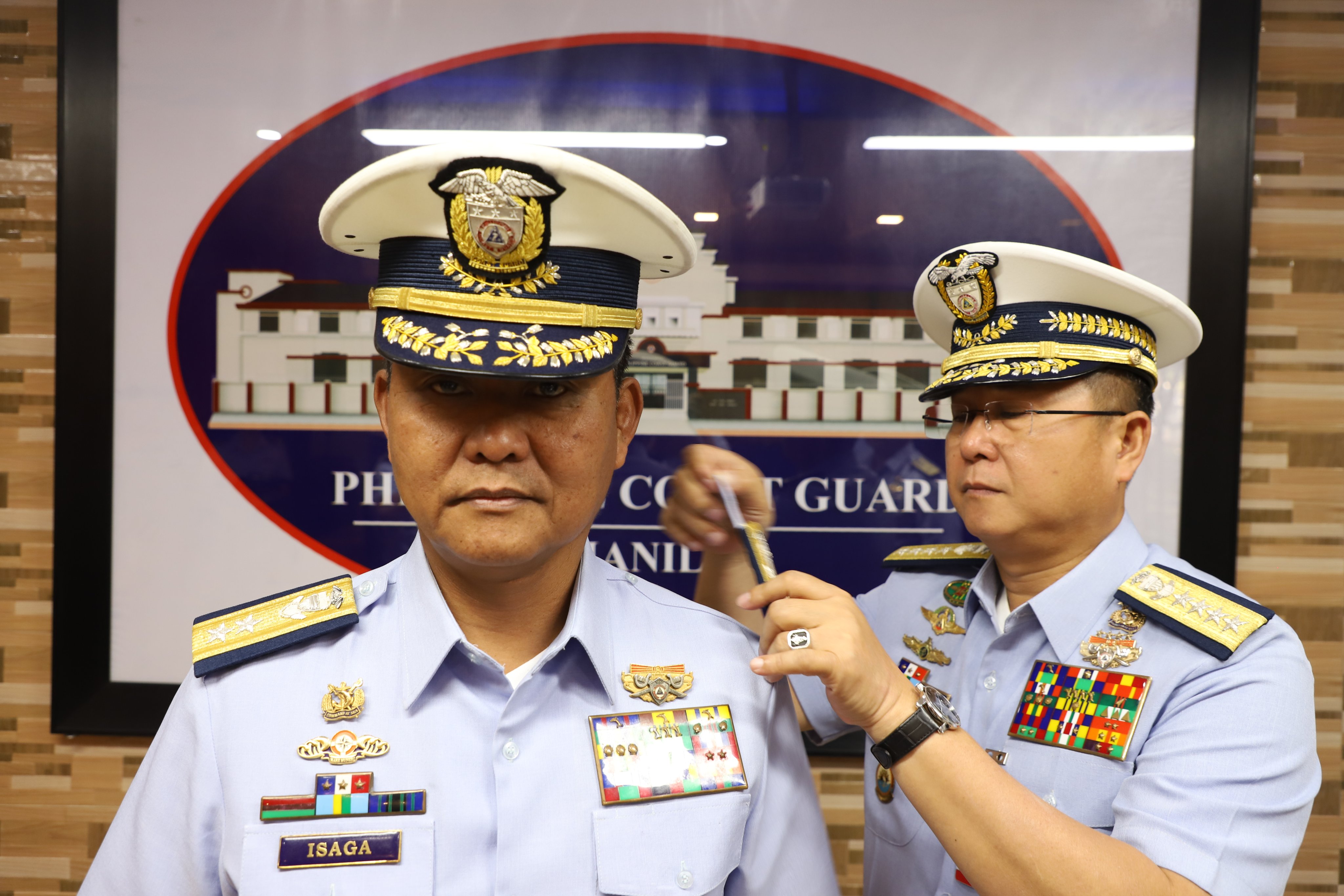 Philippine Coast Guard on Twitter: "LOOK: Chief of Coast Guard Staff, Commodore Jose William U ...