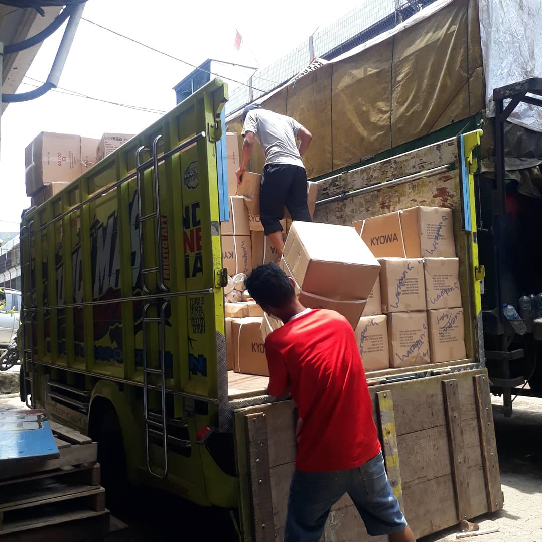 SAZ Cargo logistic #paket #trucking #ekspedisi on Twitter: "Alhamdulillah. Pemberangkatan 1 unit ...