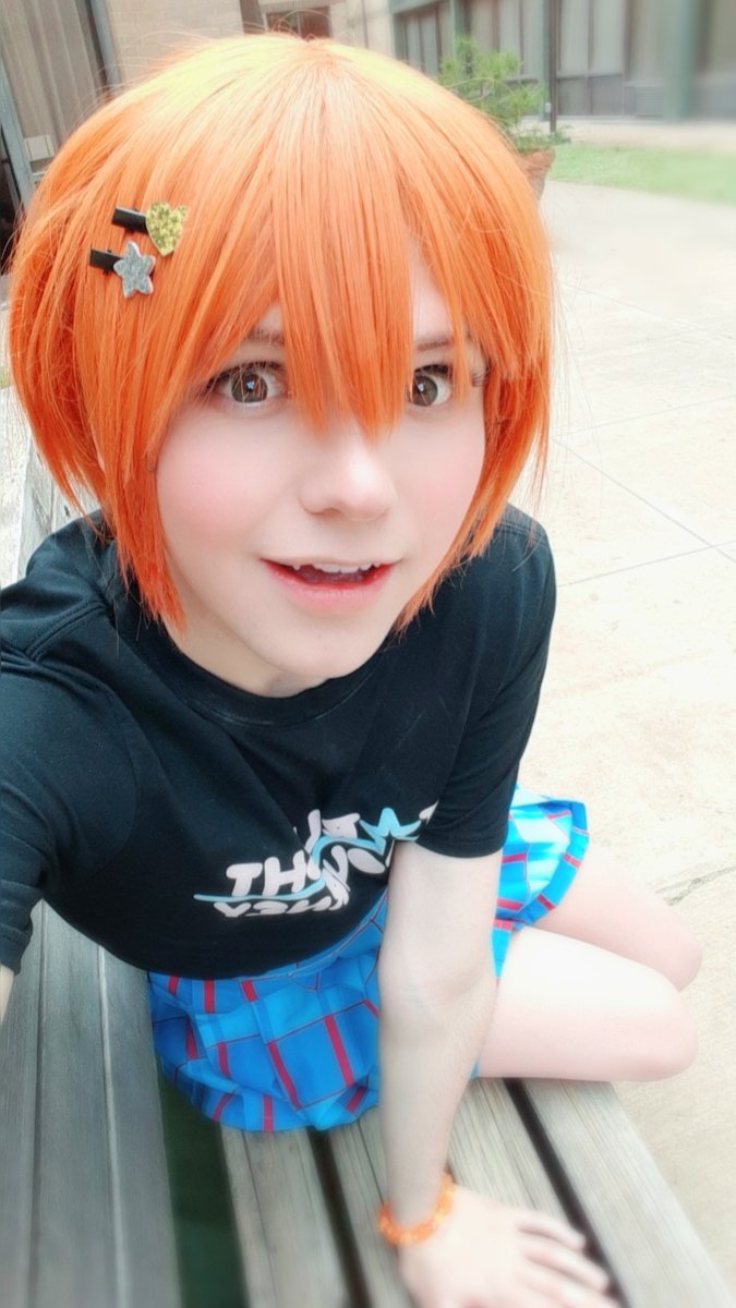 Twoucan - Johnny Bullets (@Johnnybull3ts)