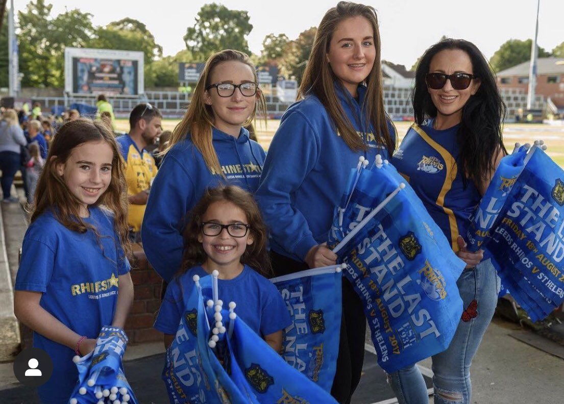 Julia stringer on Twitter: "A little throwback Thursday to handing out flags at headingly with ...