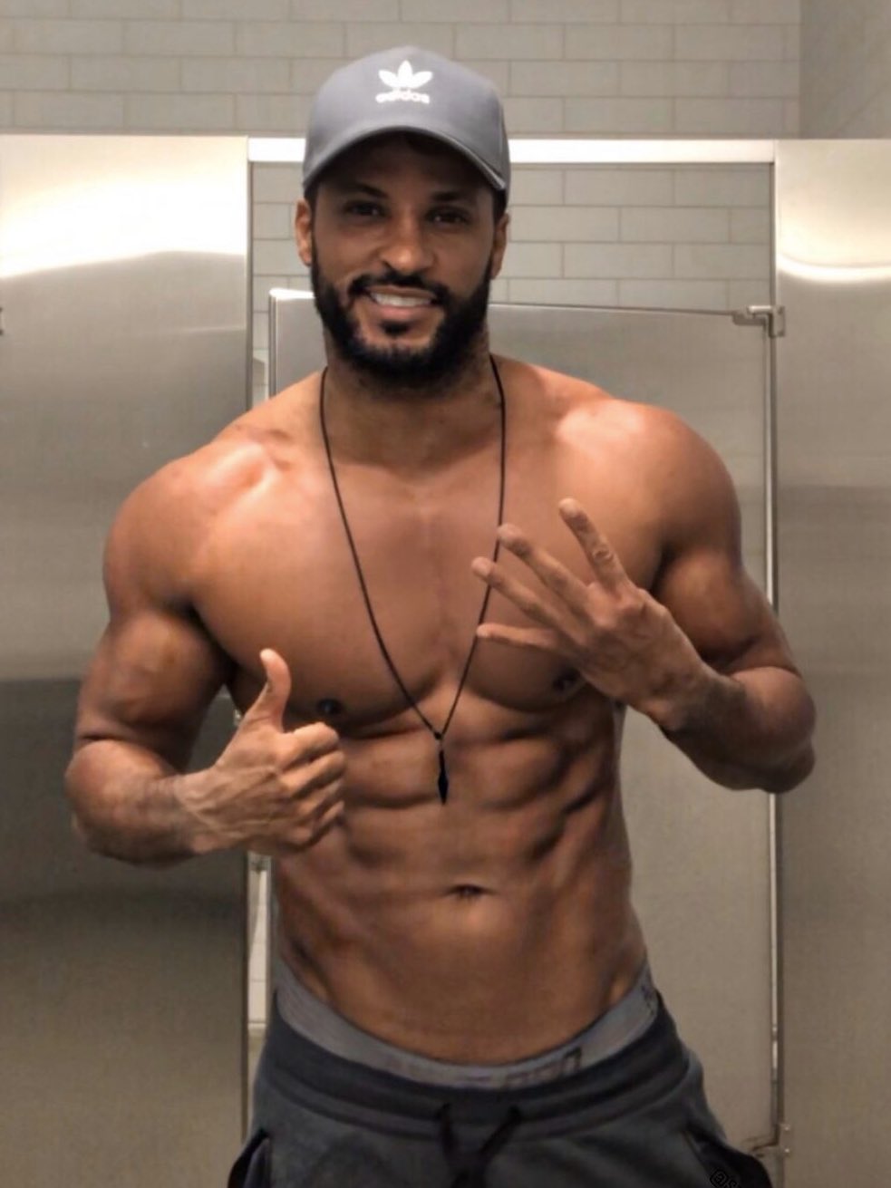 Ricky Whittle Body