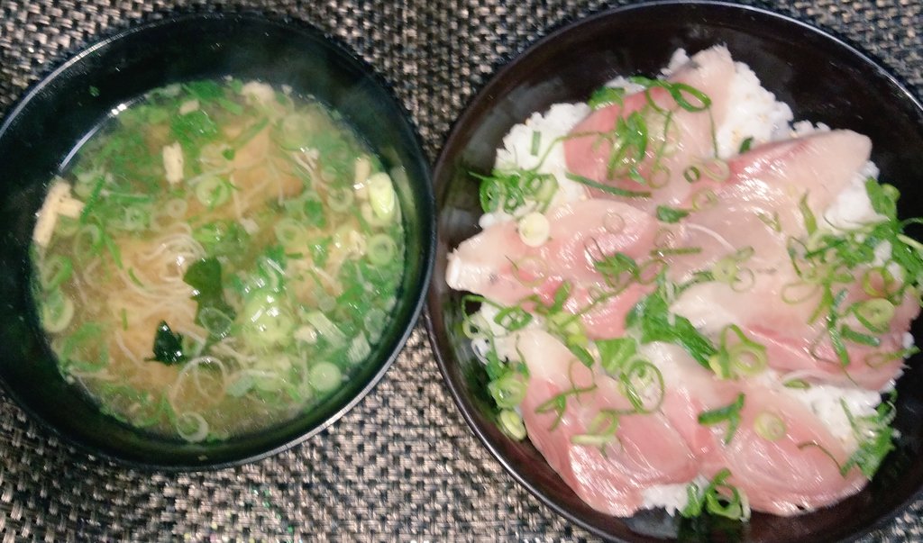もも(通常浮上・性別、雄 On Twitter 明日、休みじゃなきゃ作らないよ(笑)