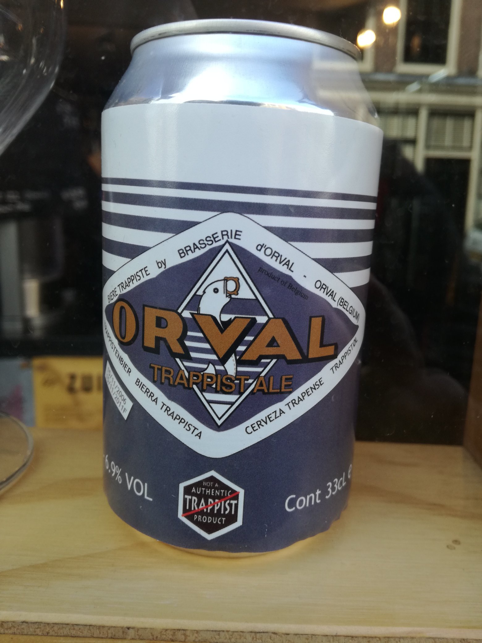 Sjoerd de Boer on Twitter: "Een bezoekje aan de oudste winkelstraat, de Twijnstraat levert ...