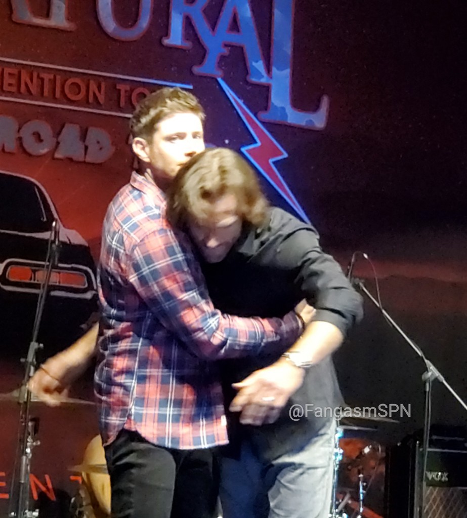 Supernatural Dean And Sam Hug