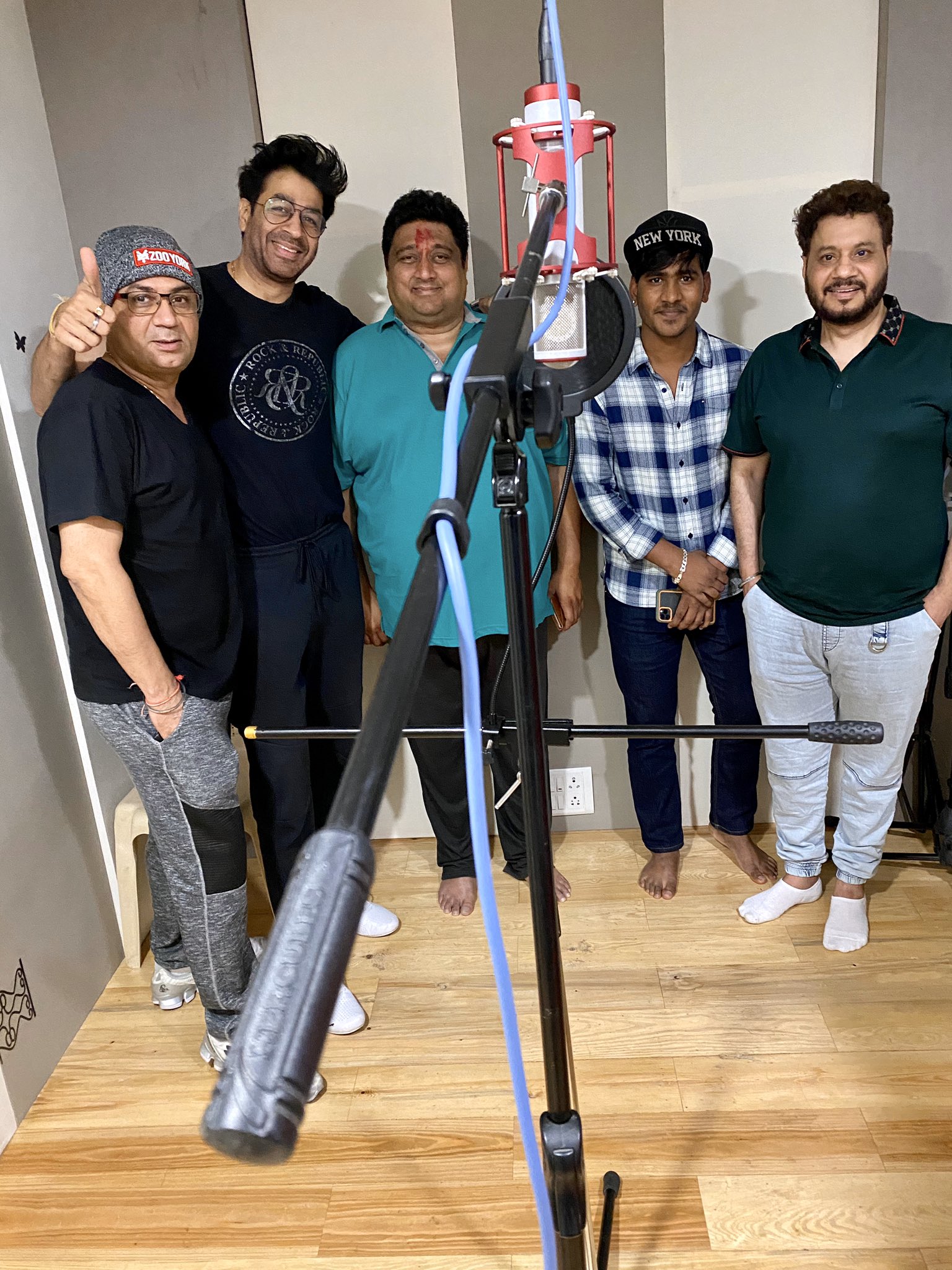 Rajat Bedi Rakesh Upadhyay On X: "Hey Friends Here's My Next Film As A