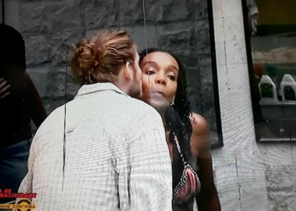 Michelly 🏳️‍🌈 (@coemiic) | Twitter