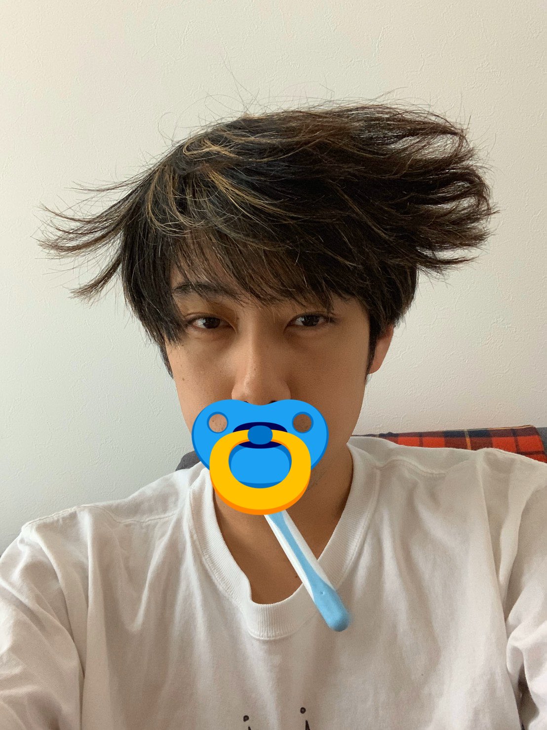 TA9YA on Twitter: "美容学校のコンテストみたいな寝癖。 優勝したいな https://t.co/xOn5SNtE9Y" / Twitter