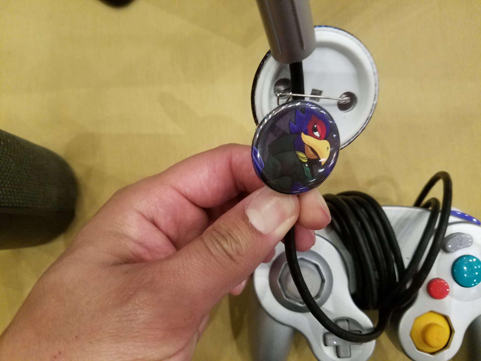Alt Lab Controllers on Twitter: "Uh oh! Someone left their GameCube controller at our booth. We ...