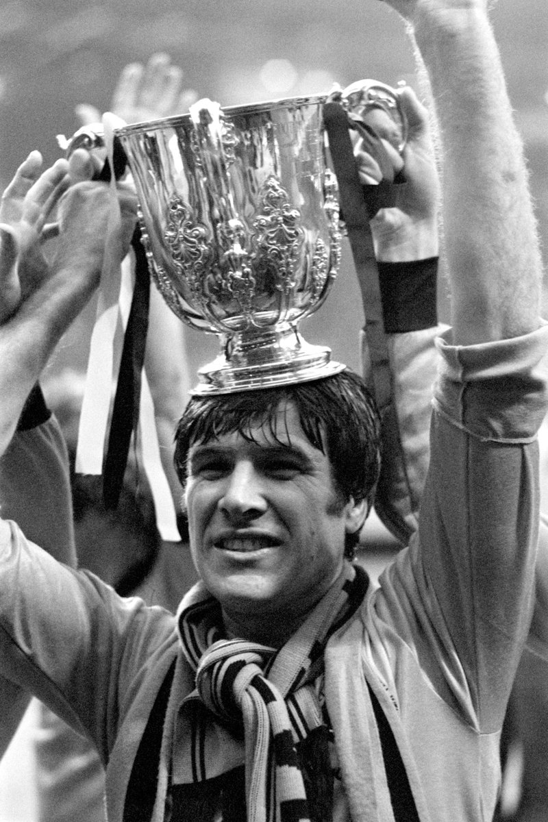 My Favourite Player #6 - Emlyn Hughes a.k.a Crazy Horse