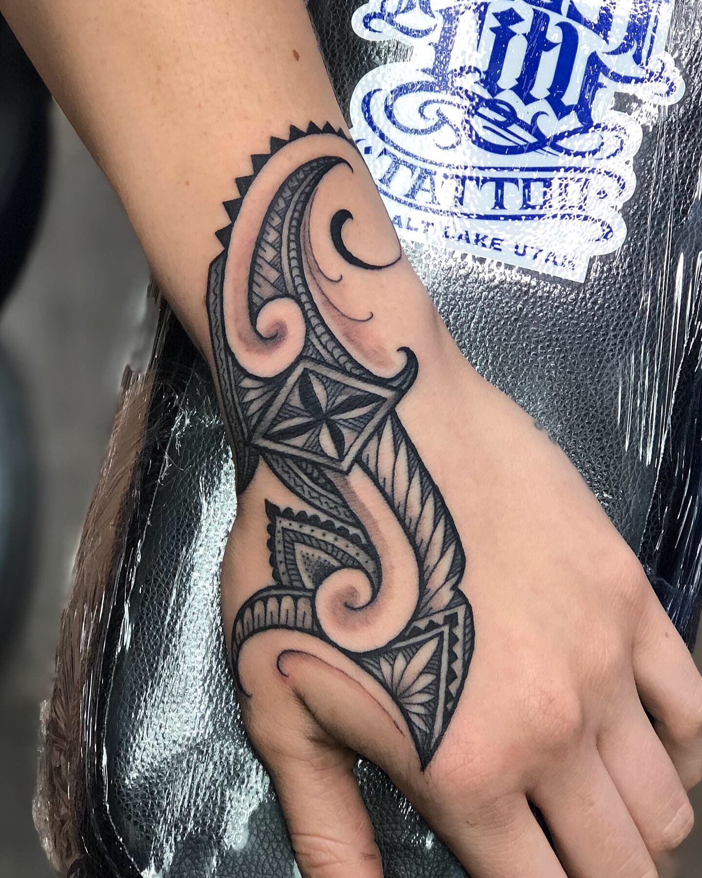 Tongan Girl Tattoos Tonga Women Tank Polynesia Tribal Tattoo Gold