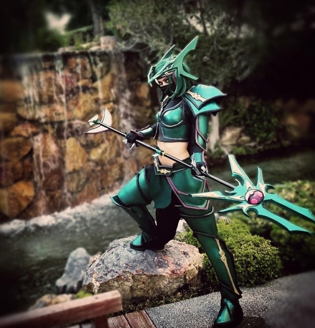 Rayquaza Cosplay