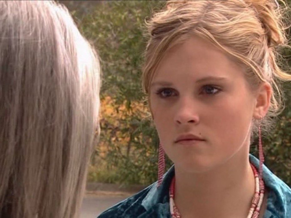 Eliza Taylor Neighbours