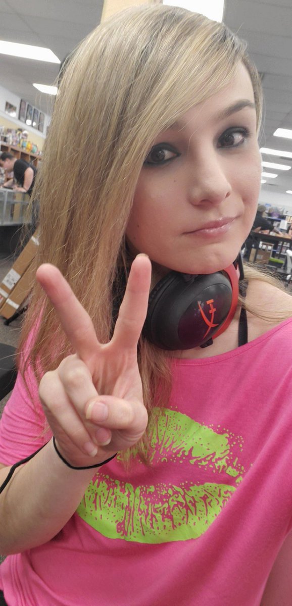 Alex Ketchum's Instagram, Twitter & Facebook on IDCrawl