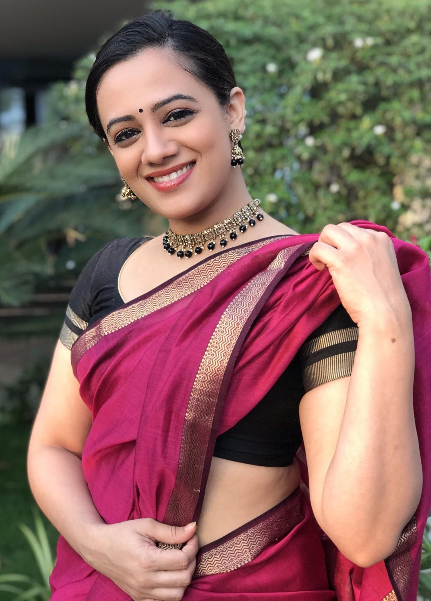 Spruha Joshi Saree