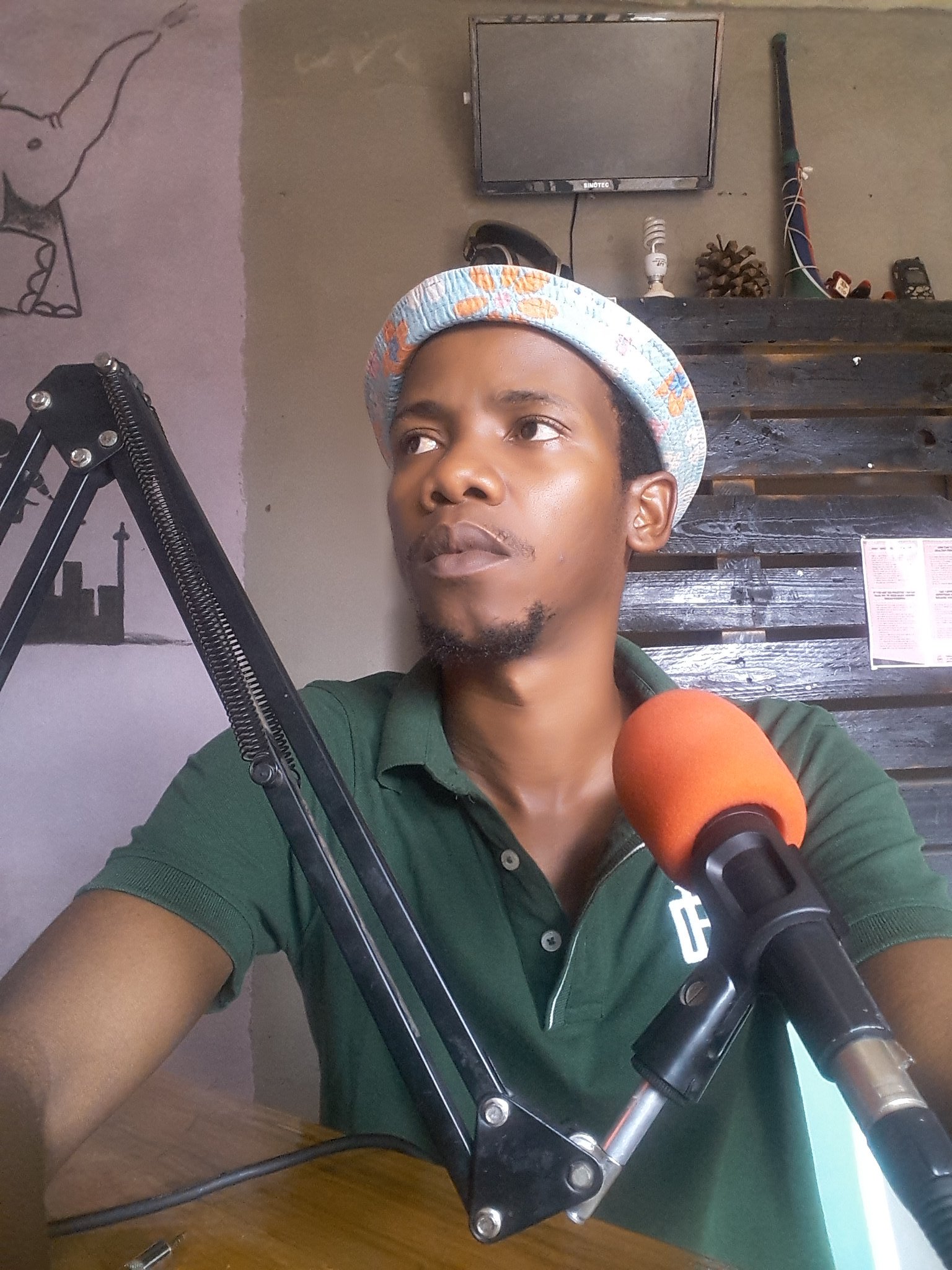 Dineo Mokoena (@sefebe_se_smart) / Twitter