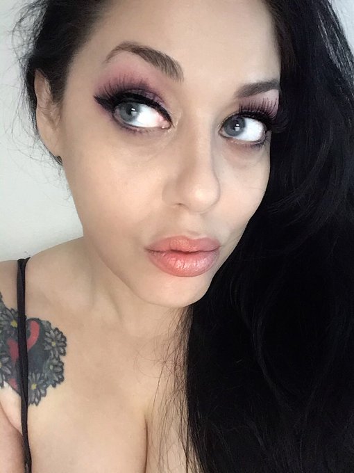 TW Pornstars - Mistress Leana Lee. Pictures and videos from Twitter. Page 3