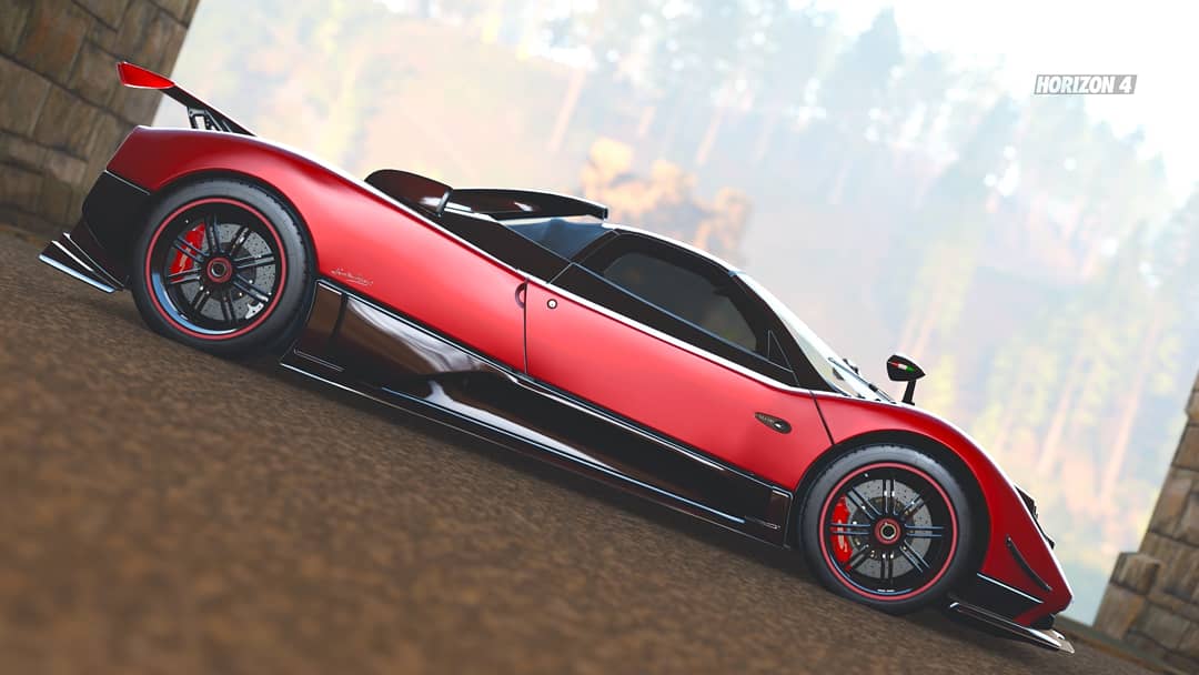 Pagani Zonda Cinque Red