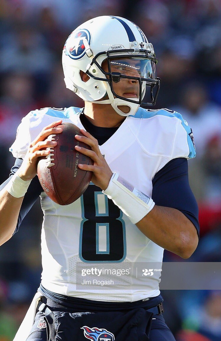 Helmet Stalker on Twitter: "Marcus Mariota is known for wearing the popular ‘808’ facemask ...