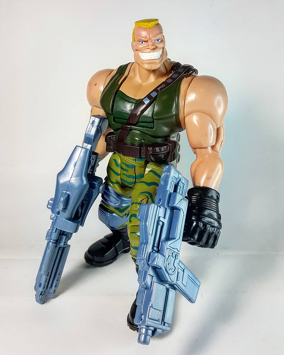 Small Soldiers Brick Bazooka 1998 Burger King Small Soldiers Morning
