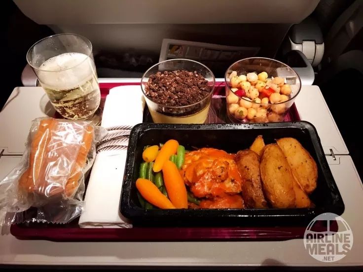 Qatar Airways Economy Class Food