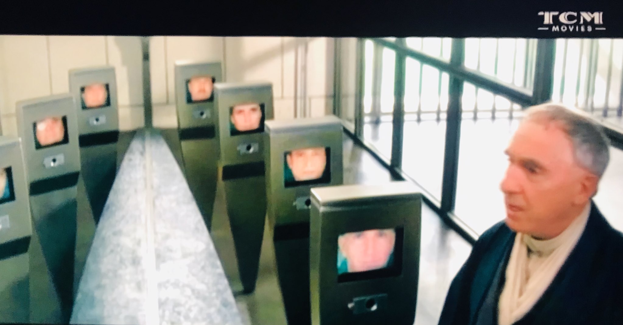 Nigel Hawthorne Demolition Man