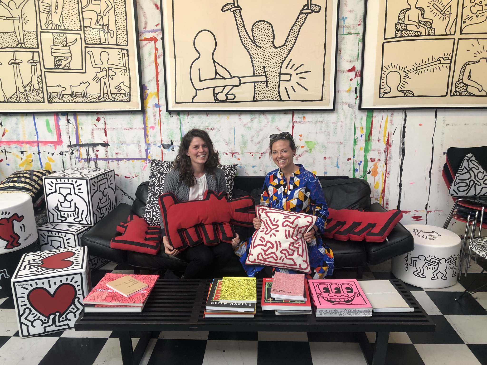 Museum of Fine Arts, Boston on Twitter: "September 2019: @lizmunsell and Dakota DeVos visiting ...