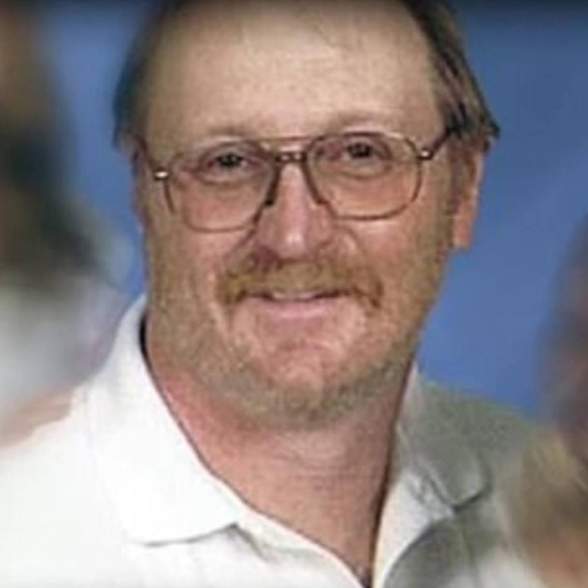 L O L A on Twitter: "2 - เรื่องเริ่มต้นขึ้นในปี 2005 เมื่อลุงชื่อ Thomas Montgomery อายุ 46 ปี ...