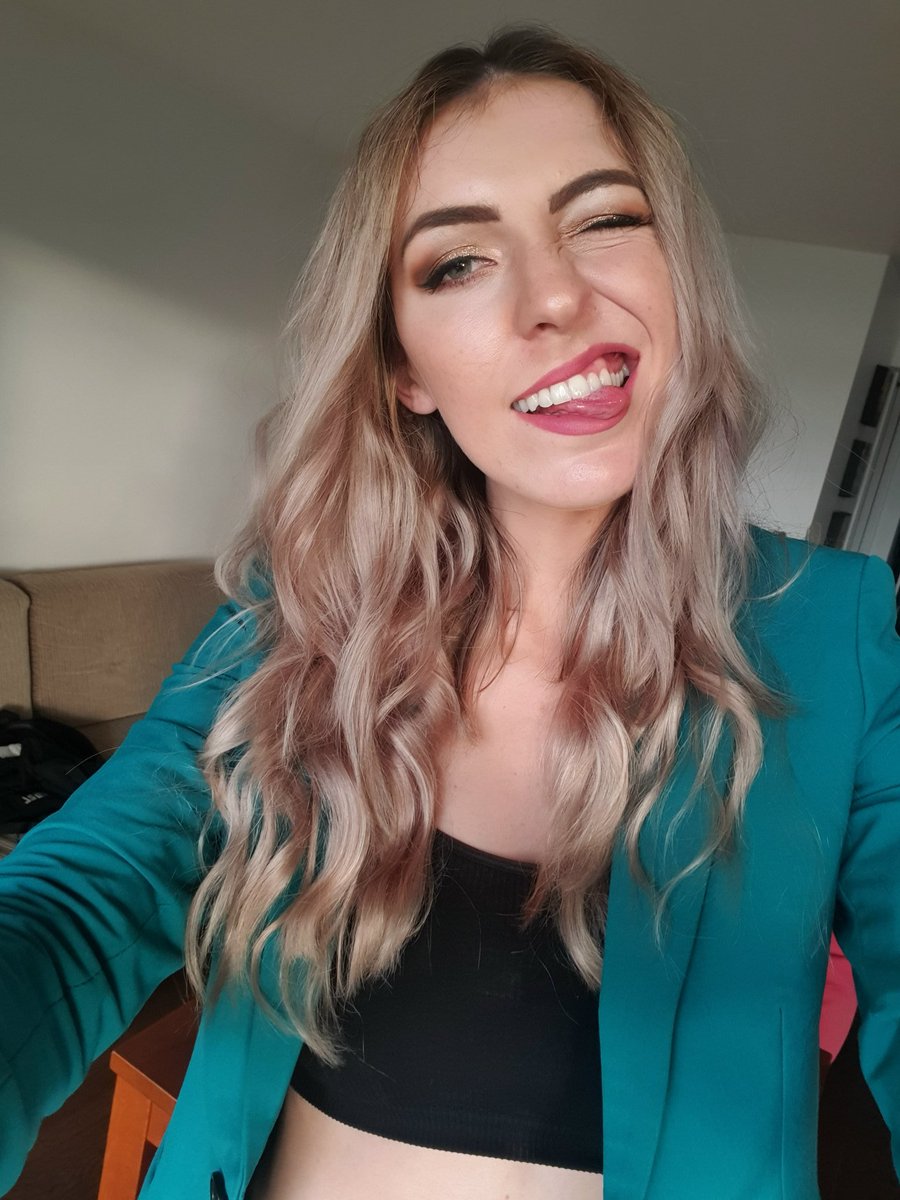 Sandra Stockwell's Instagram, Twitter & Facebook on IDCrawl