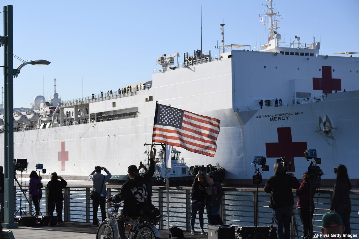 The Navy hospital ship USNS Mercy arrived Friday morning in the port of ...
