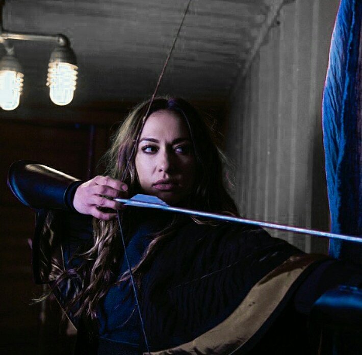 helena on Twitter: "Echo — Ártemis Ártemis é deusa do arco e flecha, da lua, dos animais ...