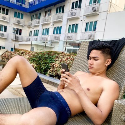 Enchong Dee Bench 2022