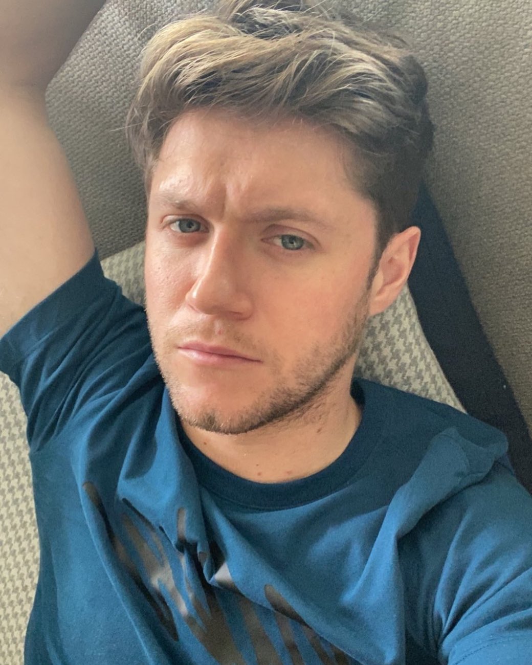 Niall Horan Selfie Instagram