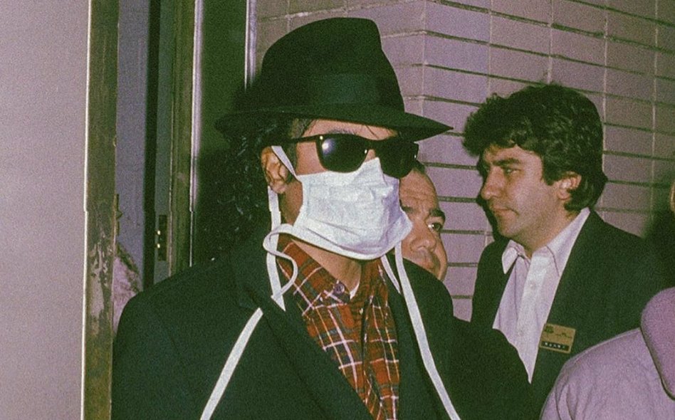 Michael Jackson Wearing Mask