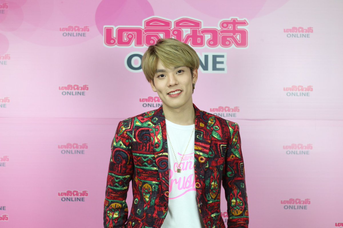 Star Hunter Entertainment on Twitter: "สวัสดีครับ พวกเรา SBFIVE ล่าสุดพวกเราไปเยือนเดลินิวส์ ...