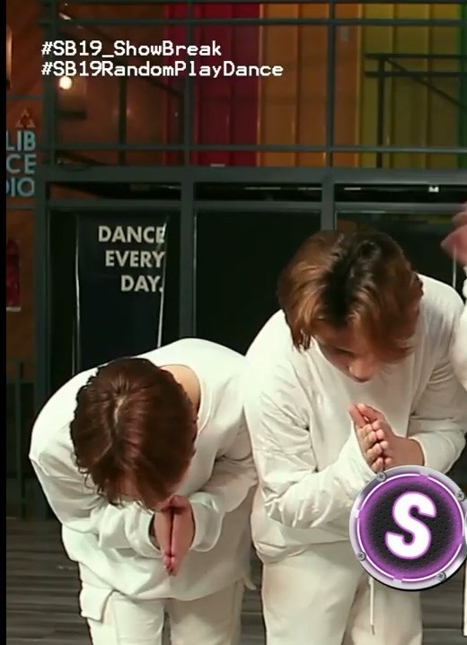 •KENTHOUGHT• on Twitter: "BUNSO LINE being the magalang be like: #SB19RandomPlayDance #SB19 ...