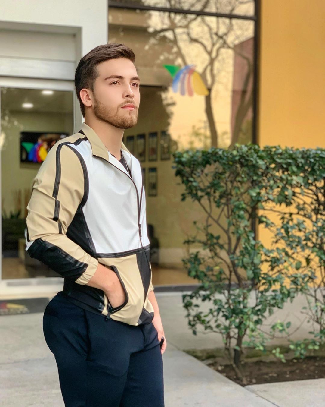 Pito con patas on Twitter: "JORGE VELIZ IG: iamjorgeveliz 👉 https://t.co/p5bVuPBeSh…