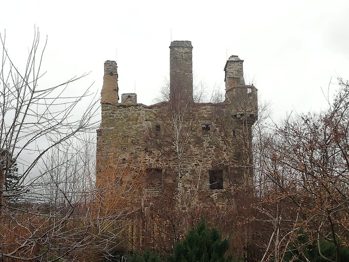 Castle Machicolations