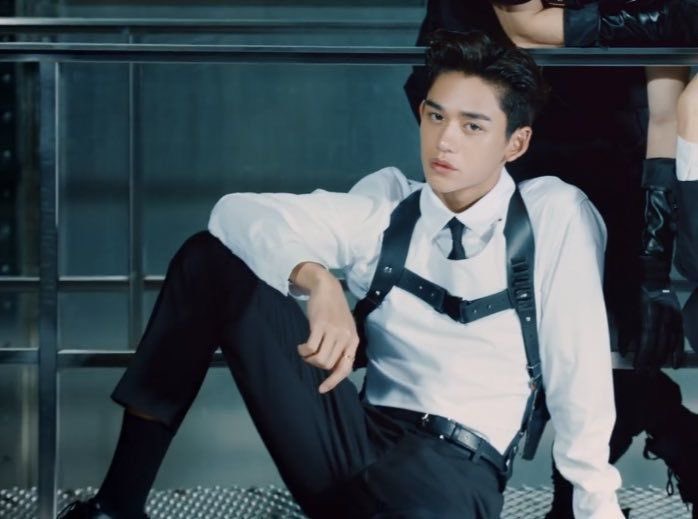 Lucasupdatesx On Twitter Lucas Huangxuxi Kpop Lucaswayv Superm Nctu Huangxuxi