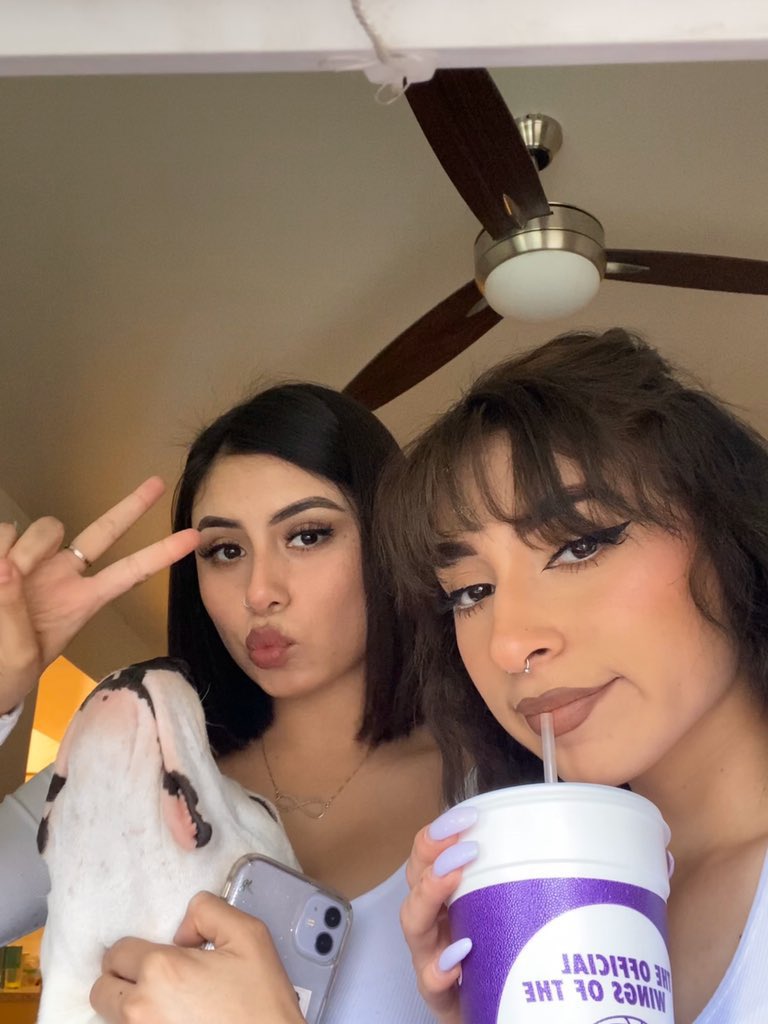 la(n)^i on Twitter: "bonnie and I pre-quarantine when we actually felt joy https://t.co ...