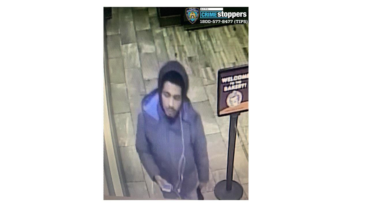 Nypd Crime Stoppers On Twitter 🚨wanted🚨for Robbery Inside 137 Wyckoff