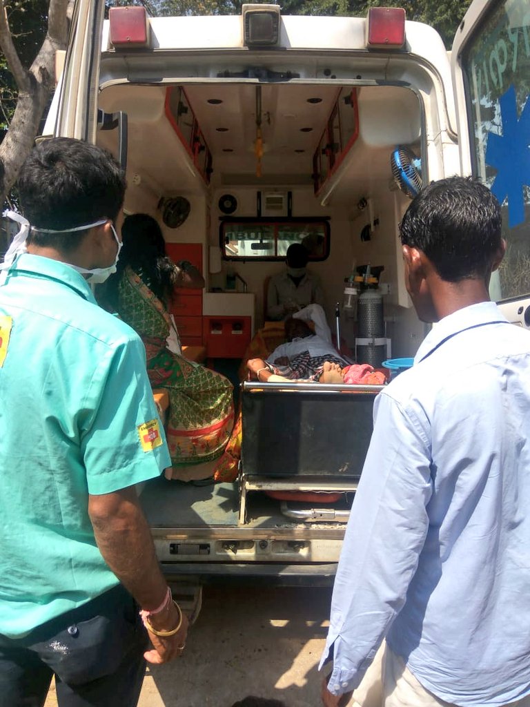 DC Ranchi on Twitter: "Haradhan Mahto, 69 from Silli called the Senior Citizen Helpline about a ...