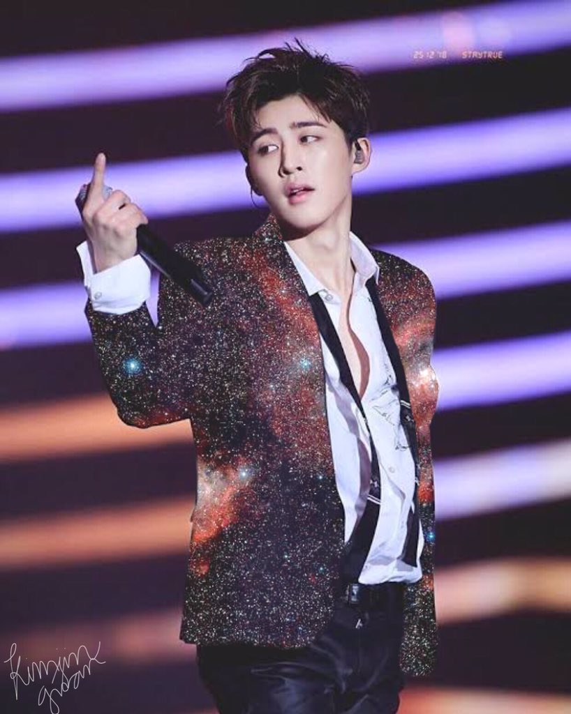 𝐤𝐞𝐧🆔| B.I JAY B D-DAY on Twitter: "iKON wearing their ʙɪʀᴛʜᴅᴀʏ ɢᴀʟᴀxɪᴇs, a thread