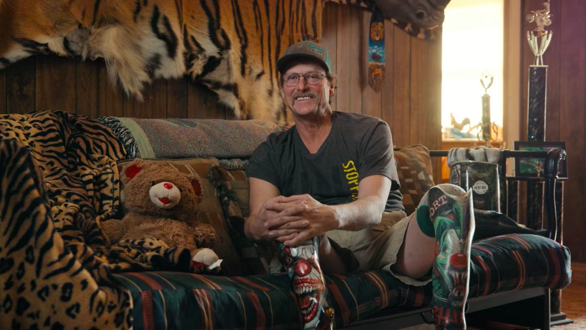 Tiger King zoo manager lost his legs in horror bungee accident | Mirror ...