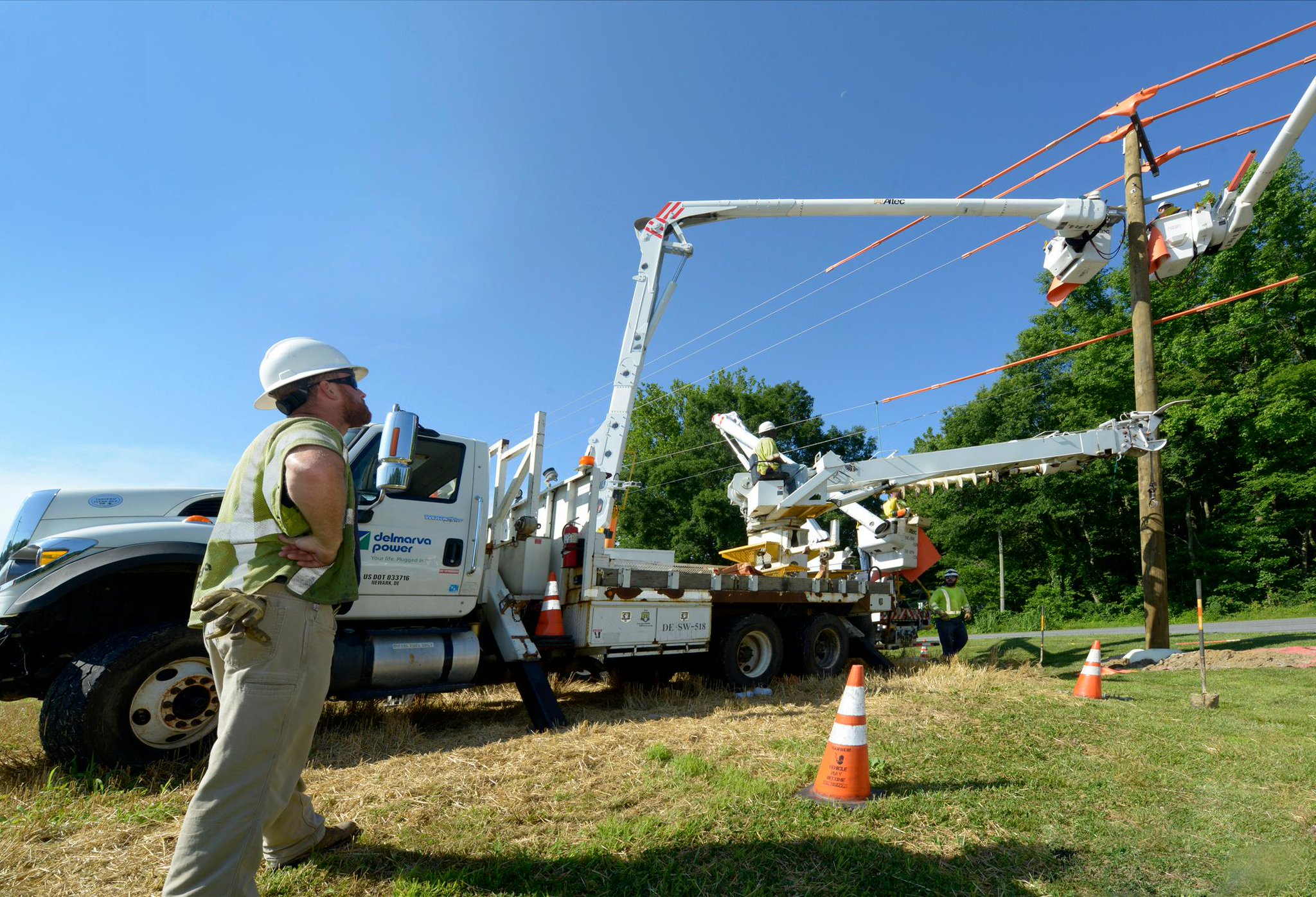 Delmarva Power on Twitter: "Safety is our top priority. While our crews continue to work in our ...