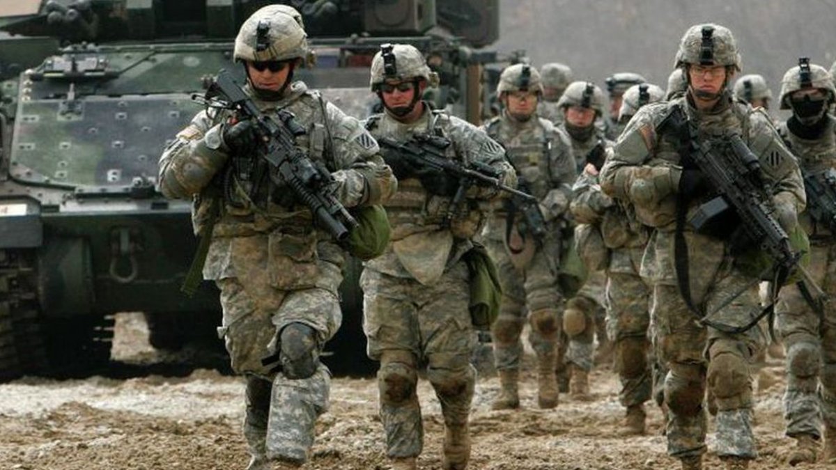 Ya están cerca! EEUU despliega operaciones militares en Venezuela | EP ...